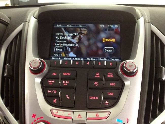 2012-2013 GMC Terrain Factory Integrated Navigation Overlay
